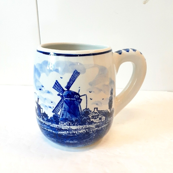 Delft Blue | Accents | Delft Blue Vintage 995 Handpainted Made In ...